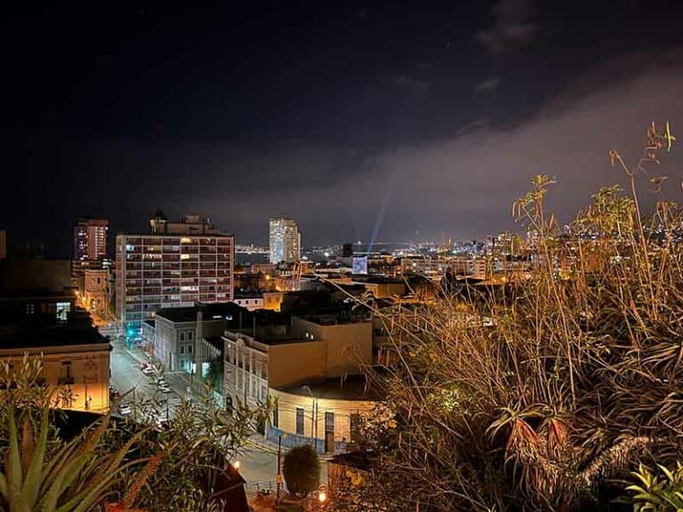 Discover the Magic of Valparaiso: 6 Insider Tips | Setours